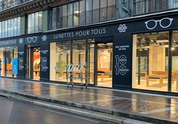 Lettrage adhésif - Monlogomural